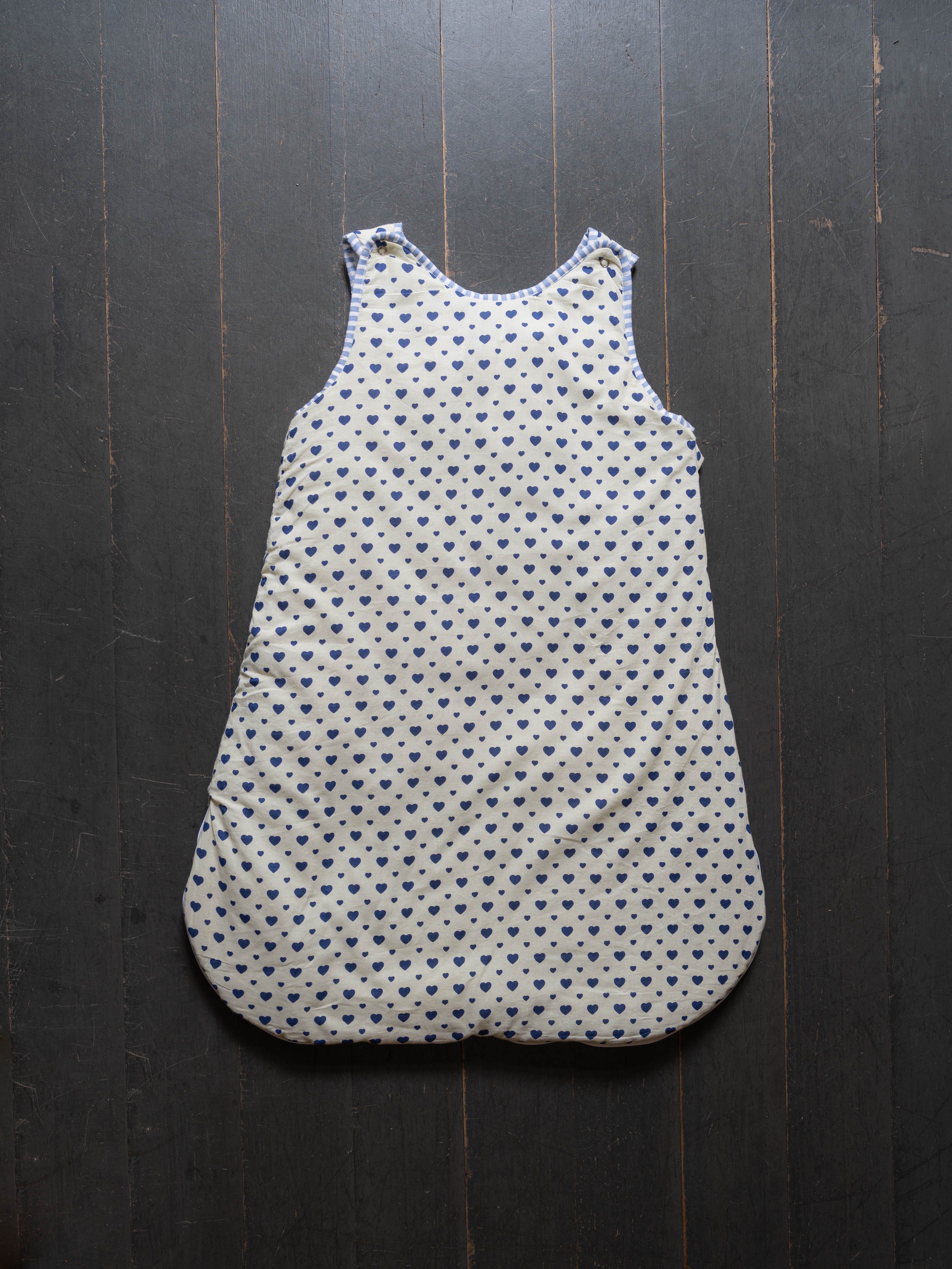 Studio Brai Gigi Sleeping Sac Hearts Sand – The Hub General Store