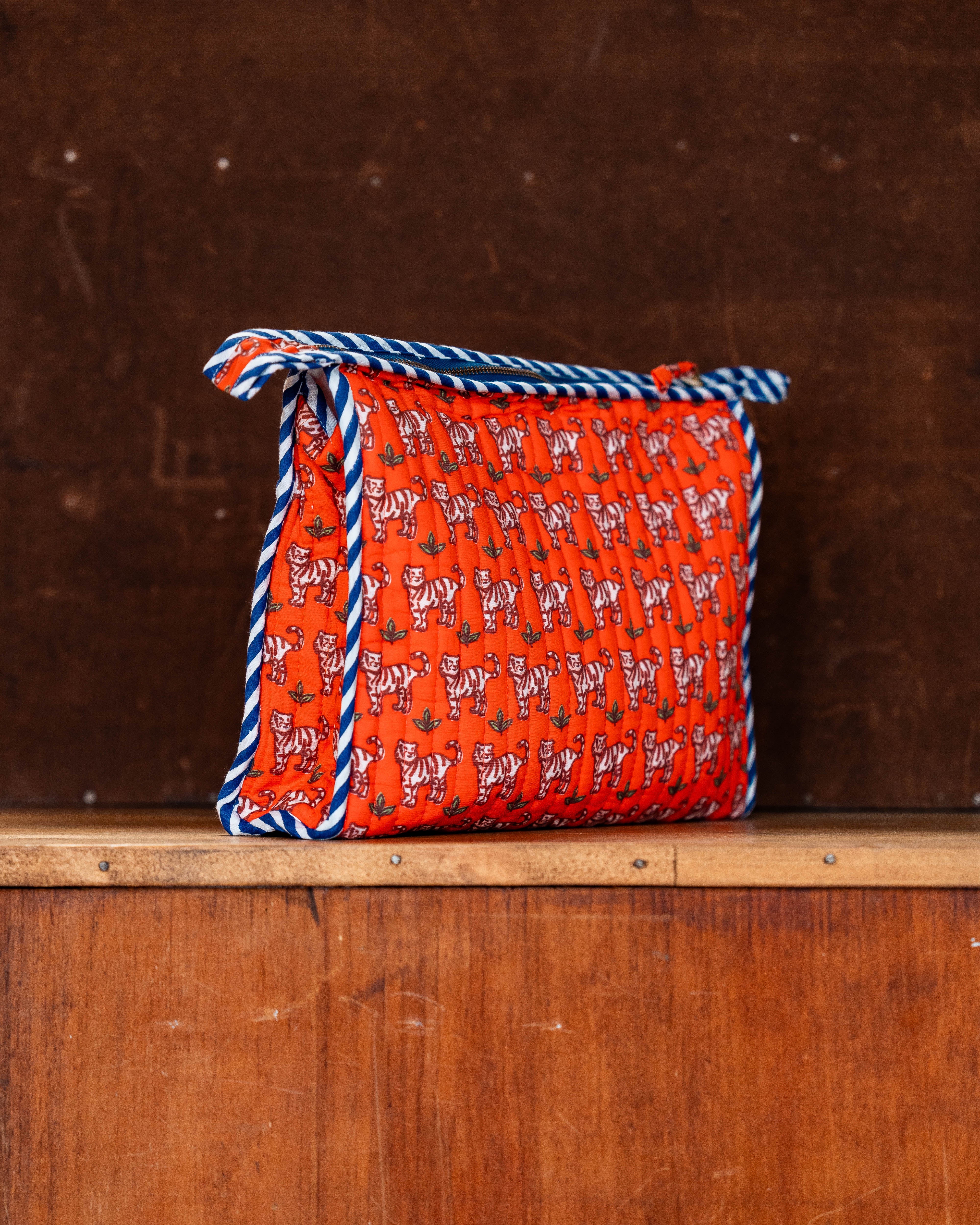 Studio Brai Fontana Wash Bag – The Hub General Store