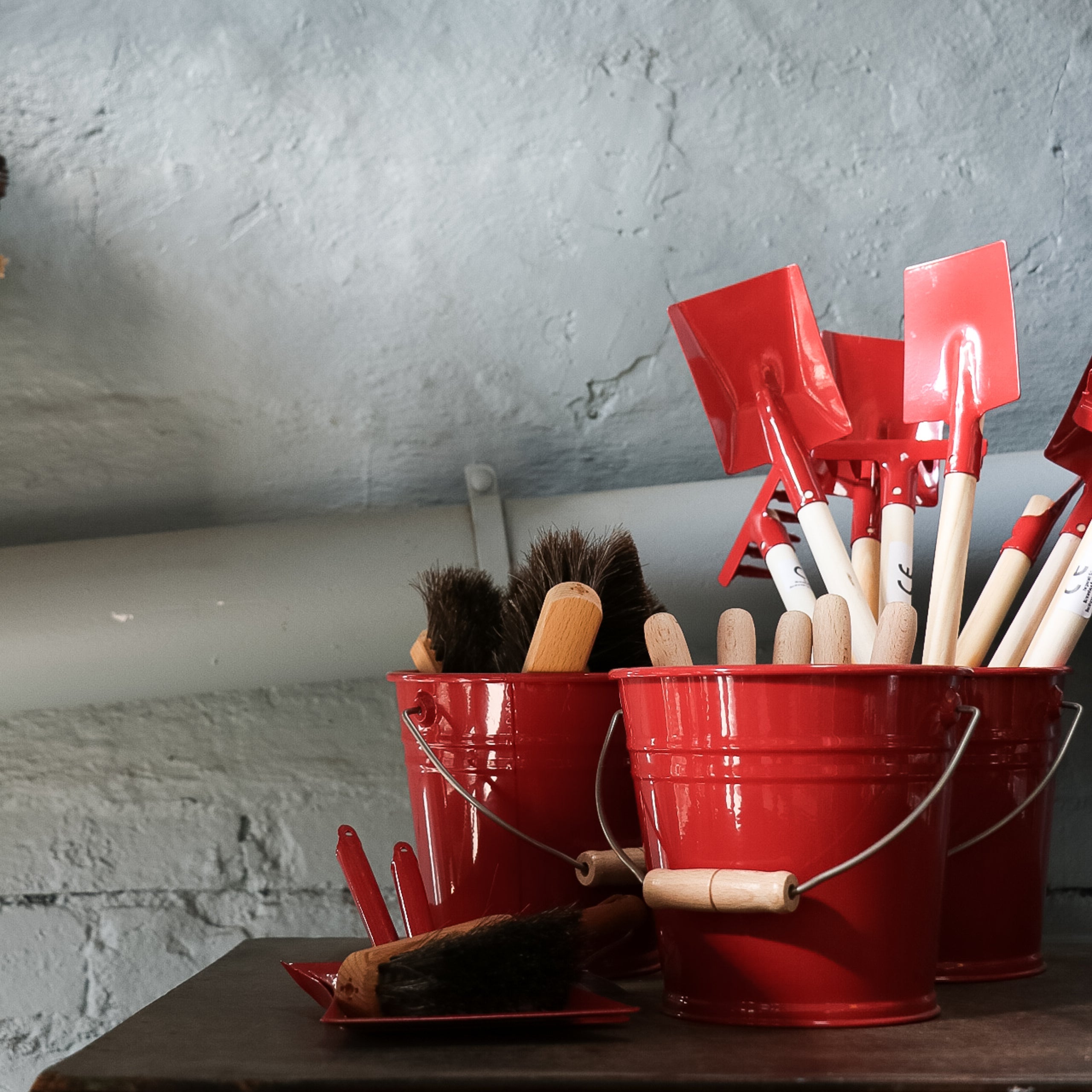 Redecker Children's Red Bucket – The Hub General Store