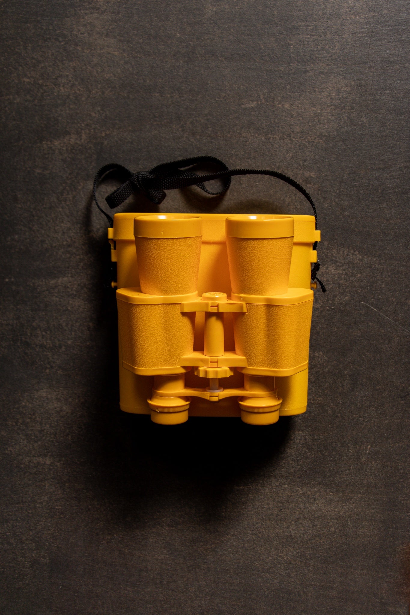 Navir Yellow Binoculars – The Hub General Store